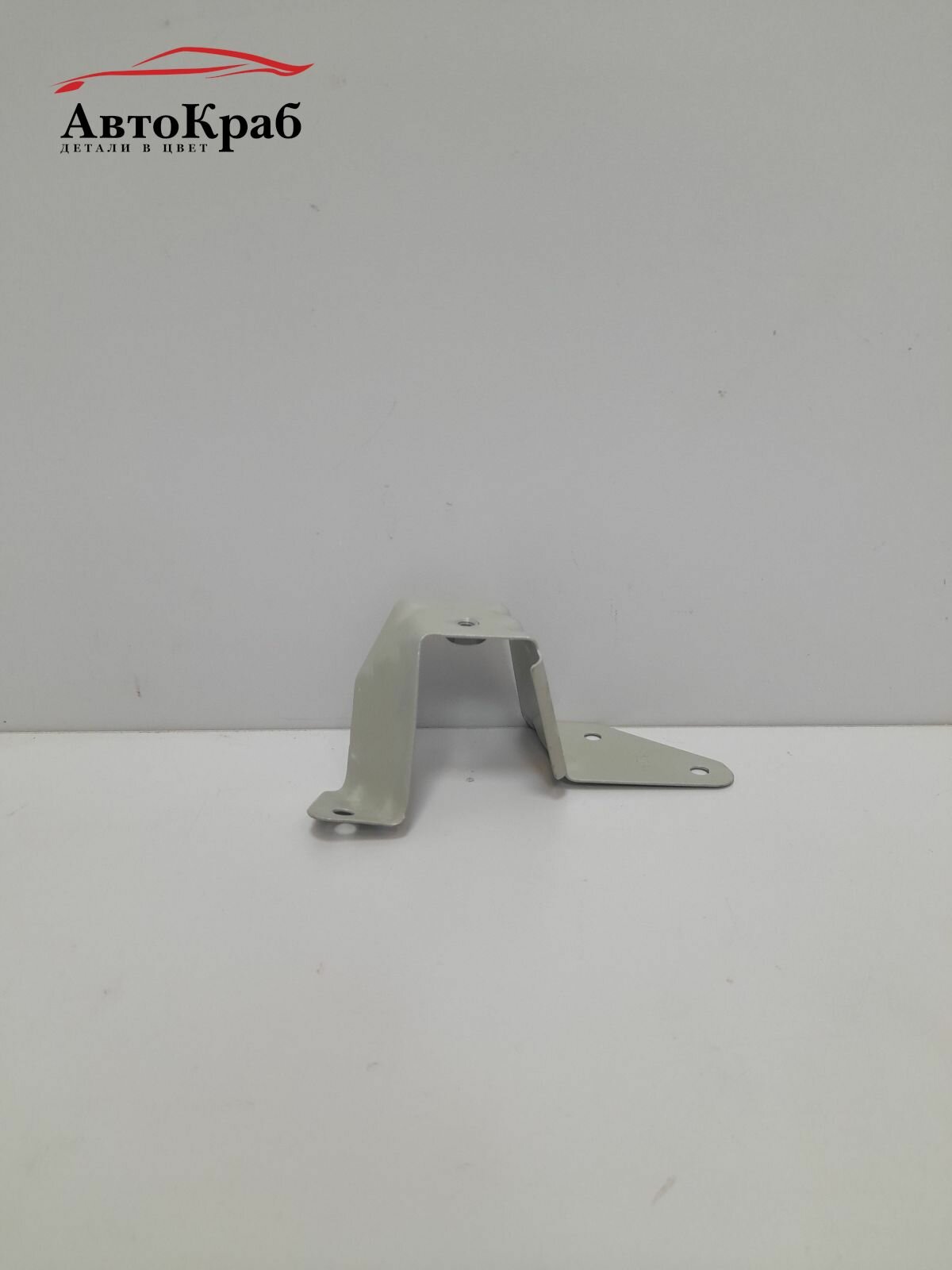 Кронштейн крепления правого крыла для Лада Гранта 2190 ФЛ 2018 - 2026 г.