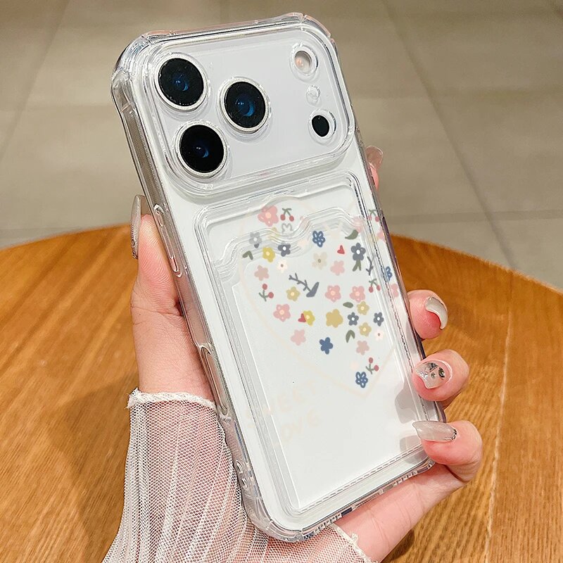 Чехол для iPhone 17 — прозрачный с цветочными элементами