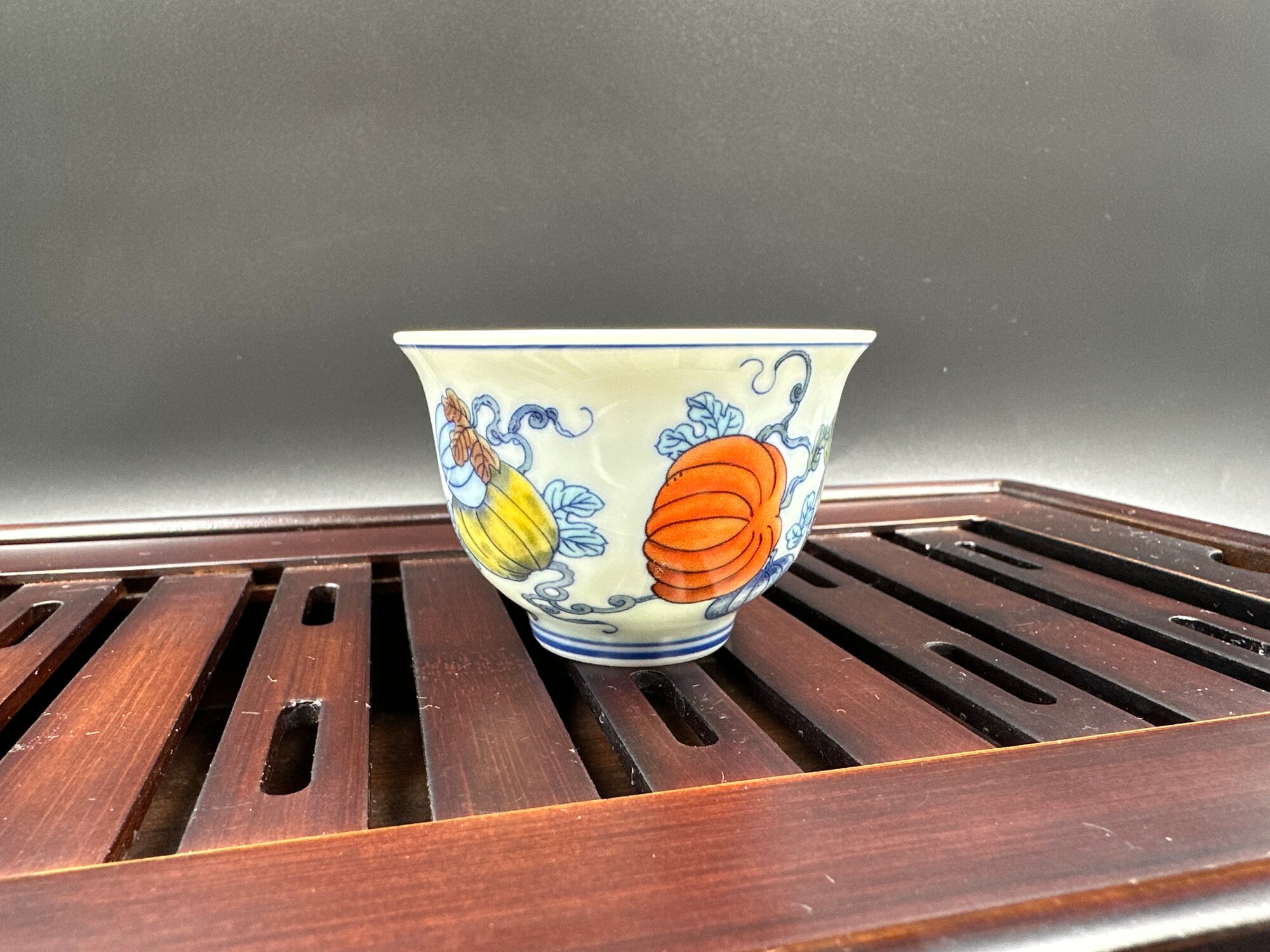 Пиала "Урожай тыкв", 60мл. Рисунок на внешней и внутренней поверхности пиалы.