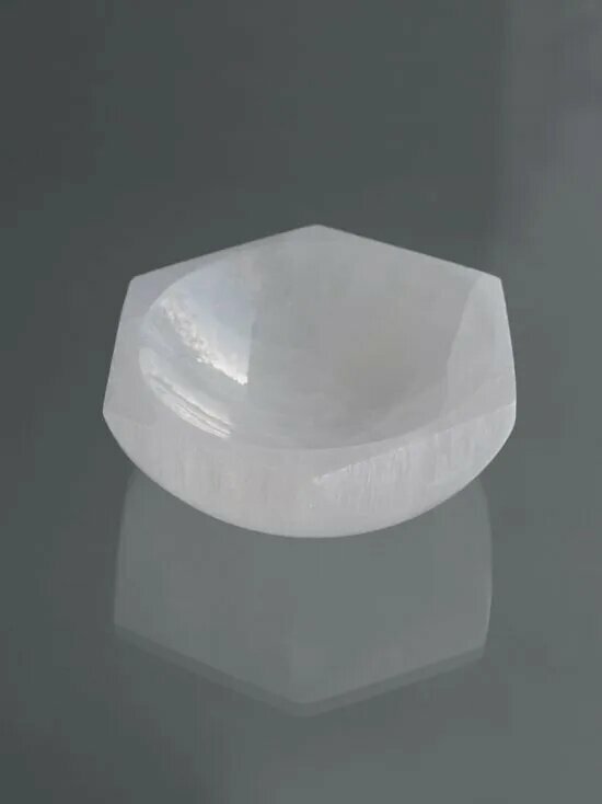 Шестигранная чаша из селенита (80-90mm) - гексагон для очищения энергии