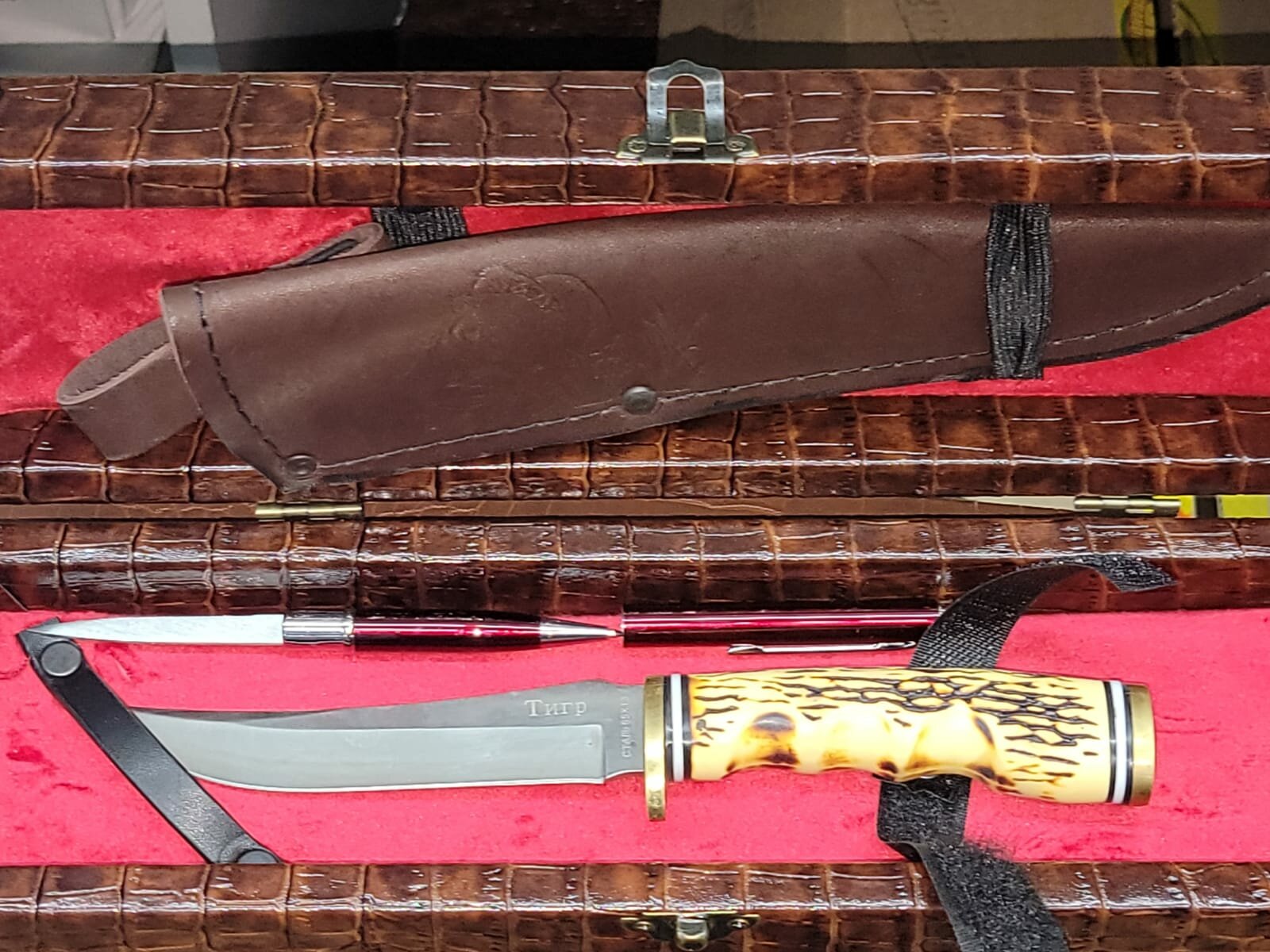 Нож туристический Тигр разделочный в чехле ножнах и подарочный кожаный футляр , ручка нож. (Сталь65х13: модель 5)