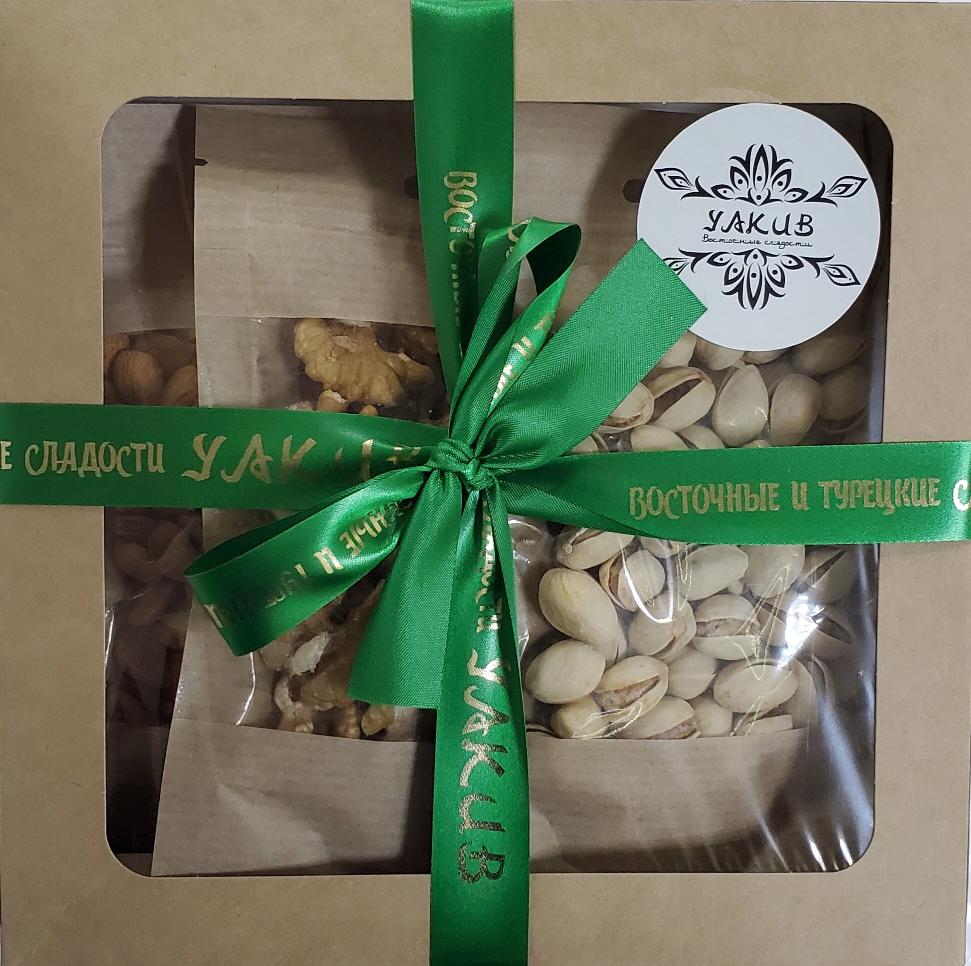 Подарочные набор из орехов