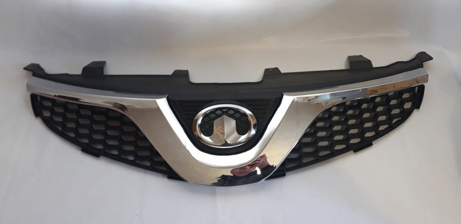 Решетка радиатора Ховер H5 great wall hover h5 с эмблемой с хромом в сборе