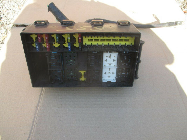 Блок предохранителей под капотом 3S4T14A142AA Форд Фокус 1 S-59 S-66 R59CF