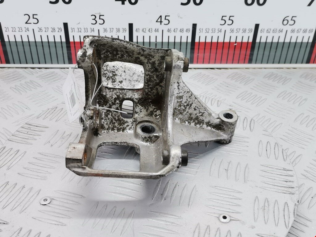 Кронштейн гидроусилителя Rover 25 арт. 2048185