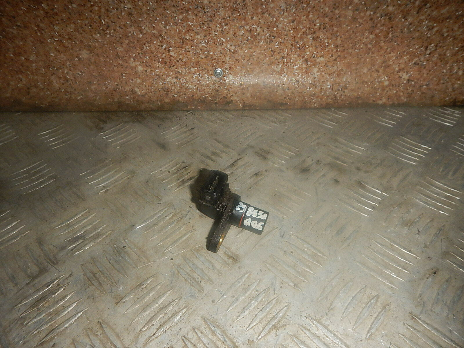 Б/У Датчик положения распредвала, Chery (Черри)-QQ6 (S21) (08-) Chery QQ6 (S21) (07-10) Без повреждений. 298630 CHERY ар...