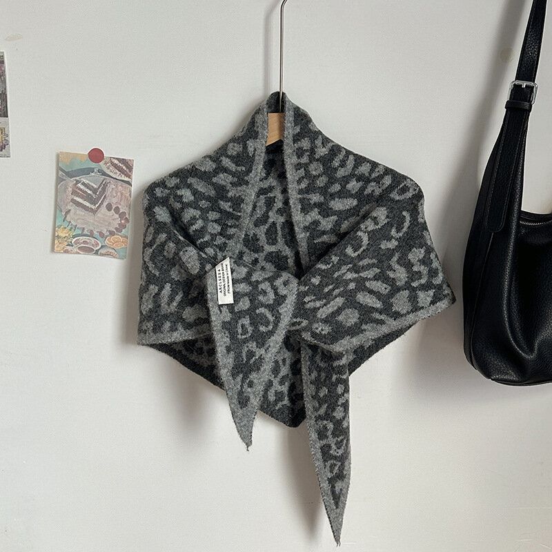 Комплект с шарфом для женщин