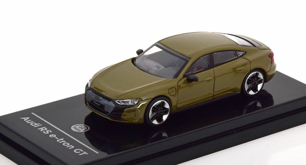 Модель коллекционная PARA64 Audi rs e-tron gt 2021 olive-green (длина модели 6-10 см)