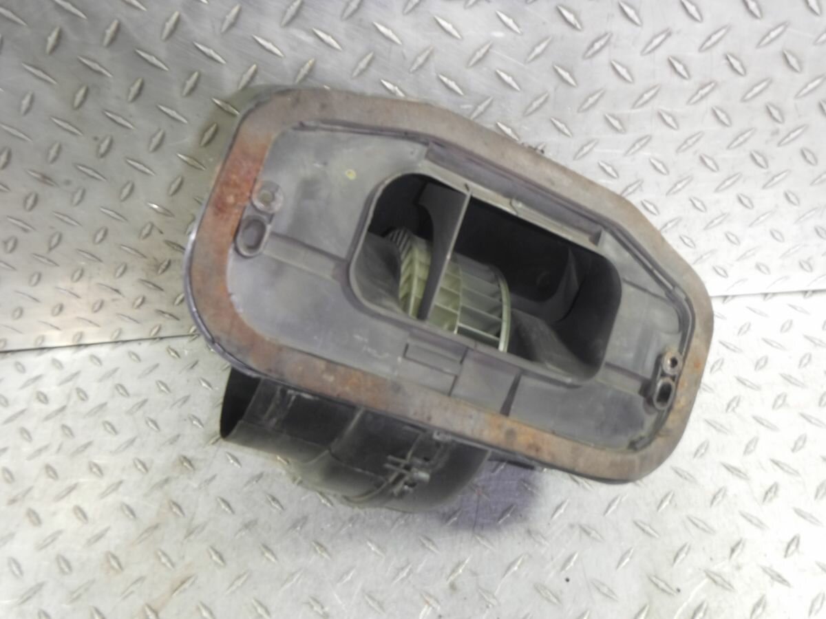 Моторчик отопителя Renault Kangoo I (1997—2003) 7701205542