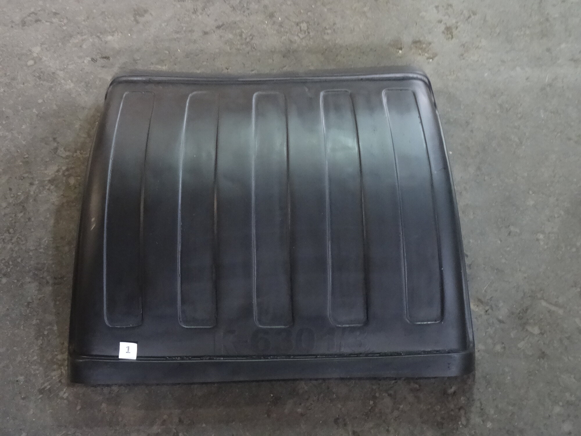 Подкрылки задние КамАЗ (полукрыло)