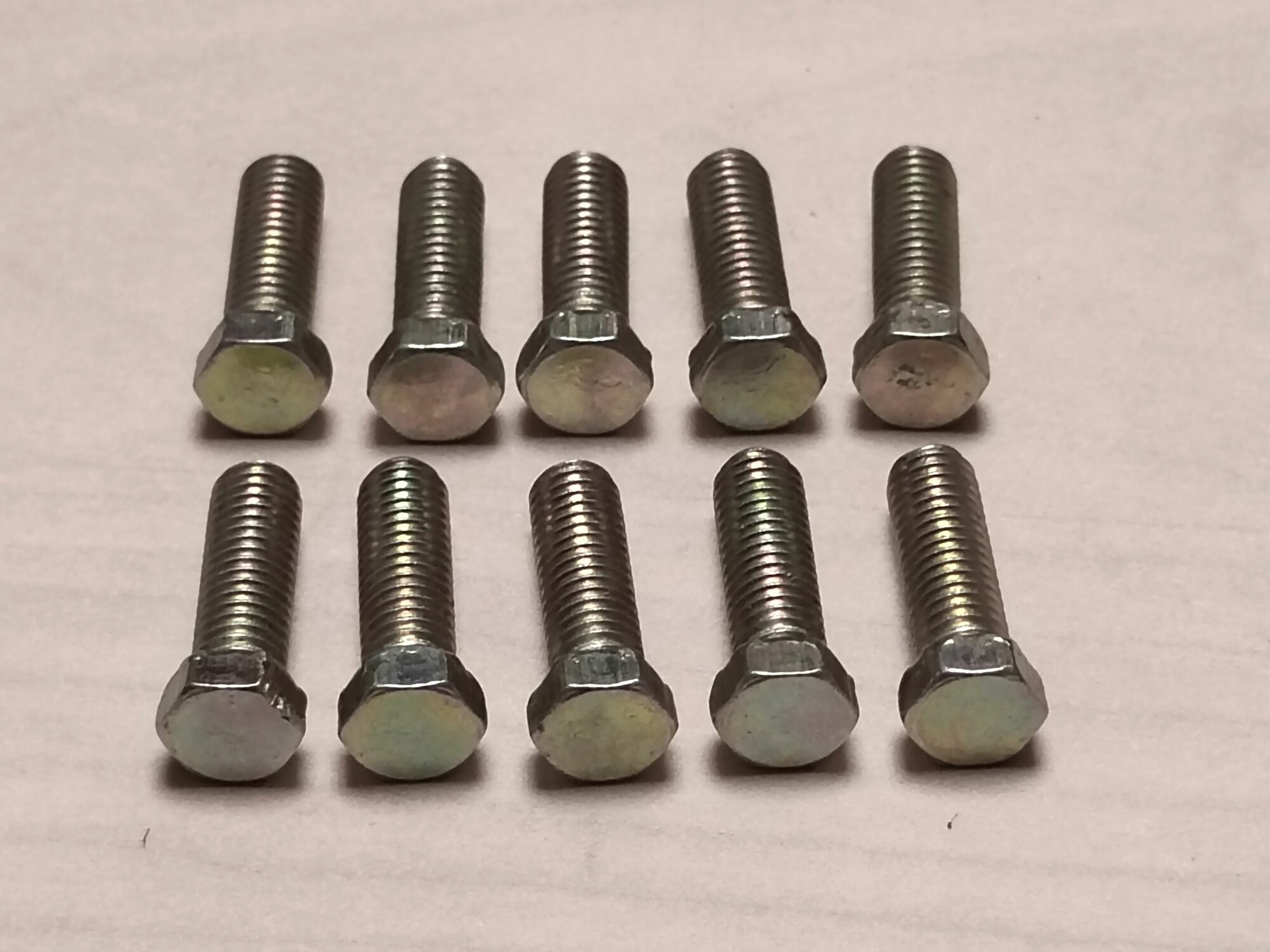 Мотоцикл Иж Планета Спорт болт М6х1х19 под ключ 8 оригинал. Цена за 10 шт.