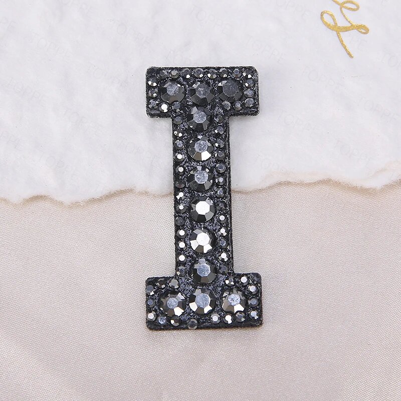 Блестящие значки с надписью "A", черные, 26 шт. I