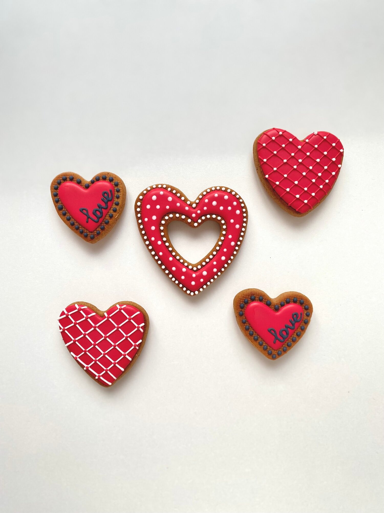 Набор имбирно-медовых пряников "Сердца"