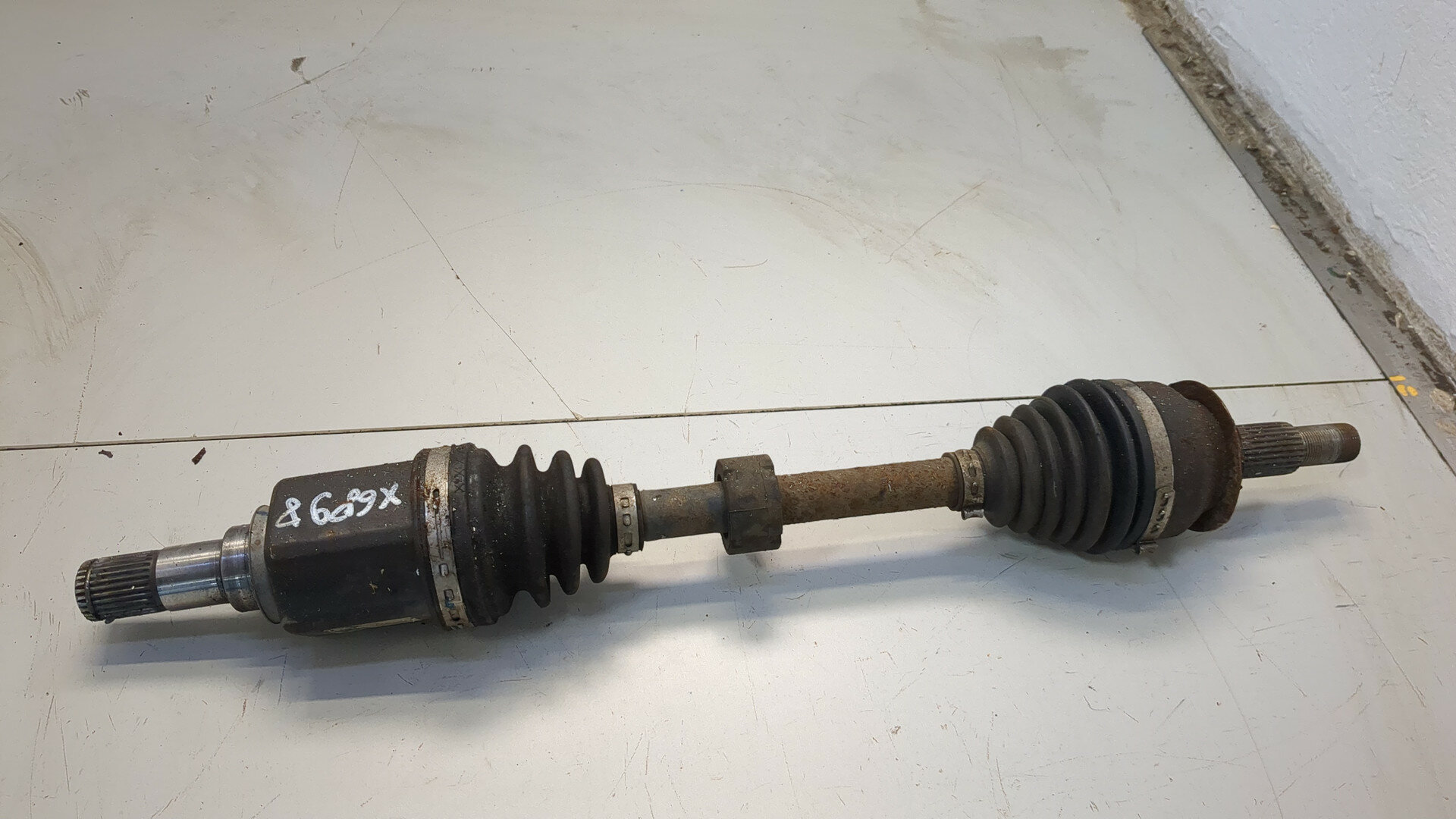 Полуось (вал, шрус) левая передняя Mazda CX-3 Б/У