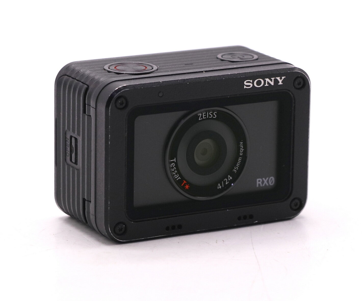 Компактная цифровая камера Sony RX0 (DSC-RX0)