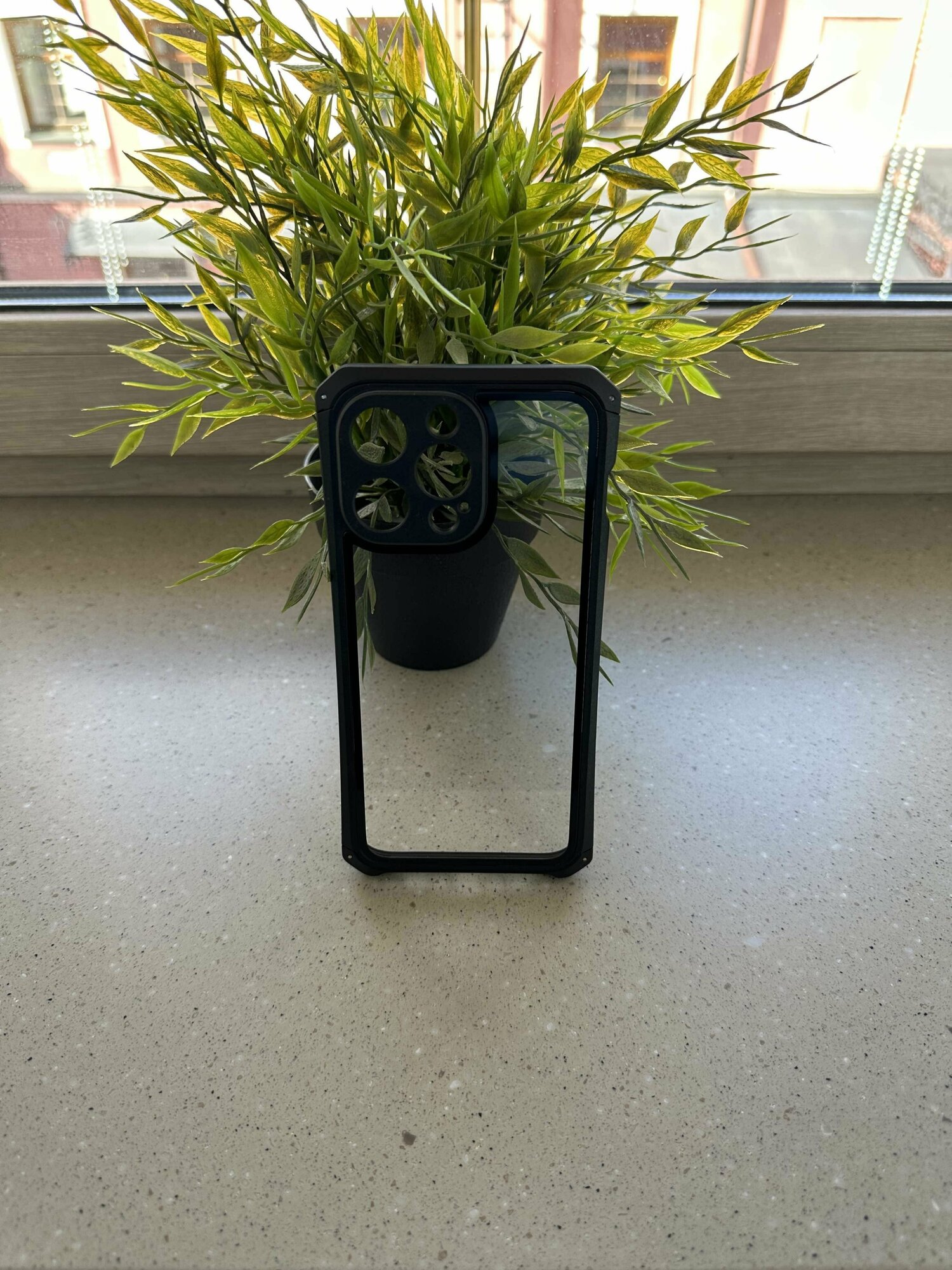 Чехол iPhone 14 Pro Max (6.7") Element Case G-Solace черный