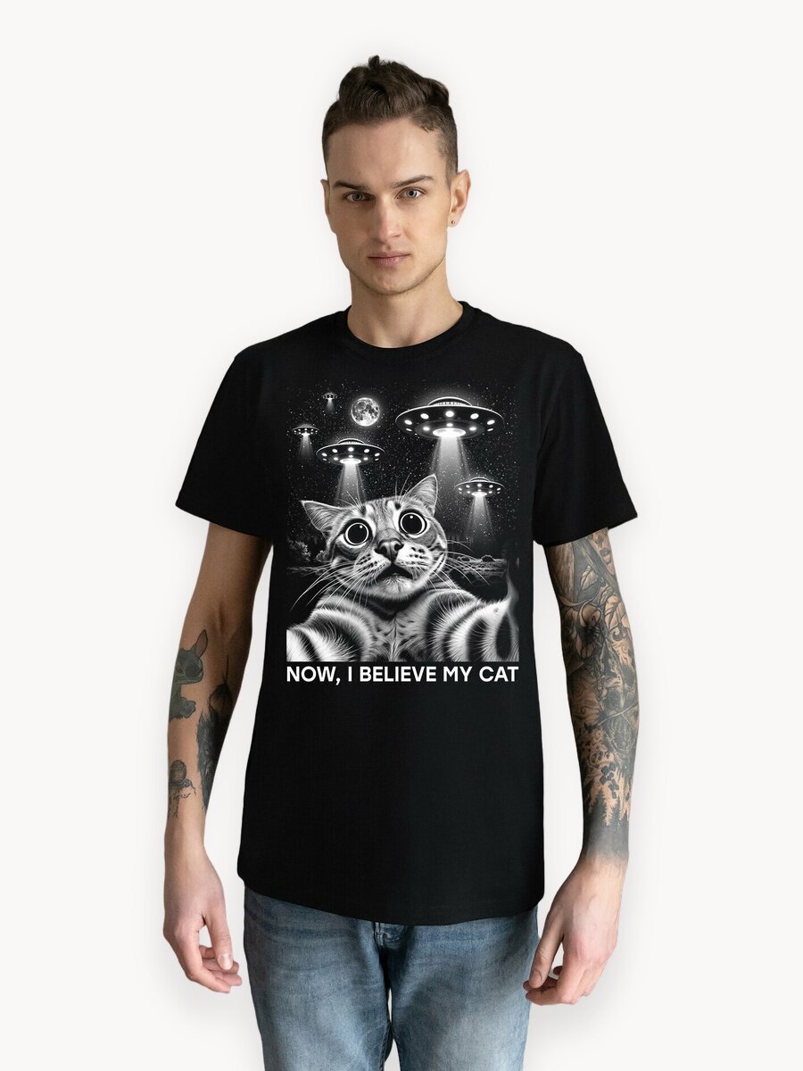 Футболка светящаяся с принтом Кот и НЛО