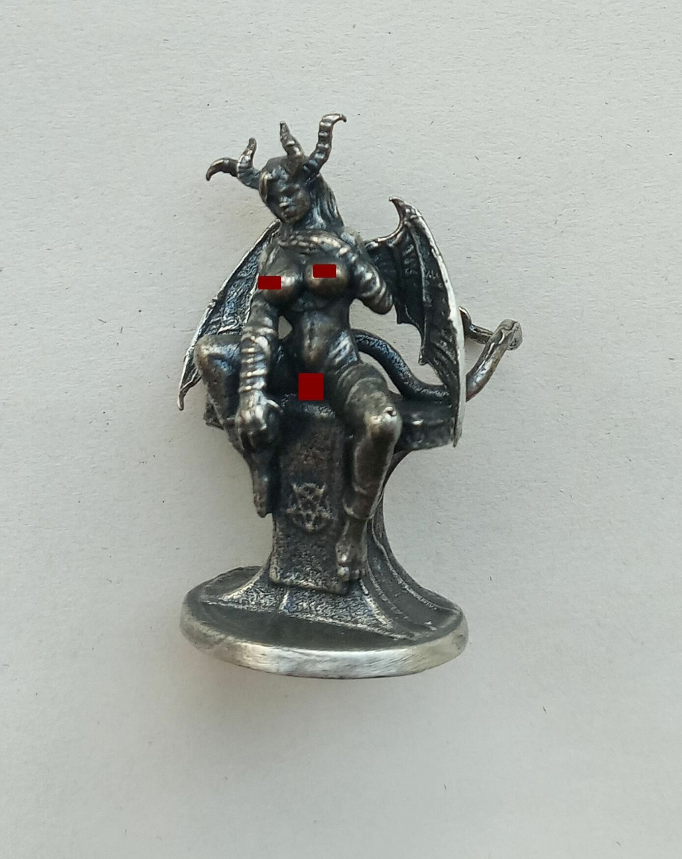 Демоница. Обнаженная девушка суккуб, монстр, женщина-дьяволица. Фигурка металлическая медь 42 мм. ДнД / Dungeons & Dragons. 18+