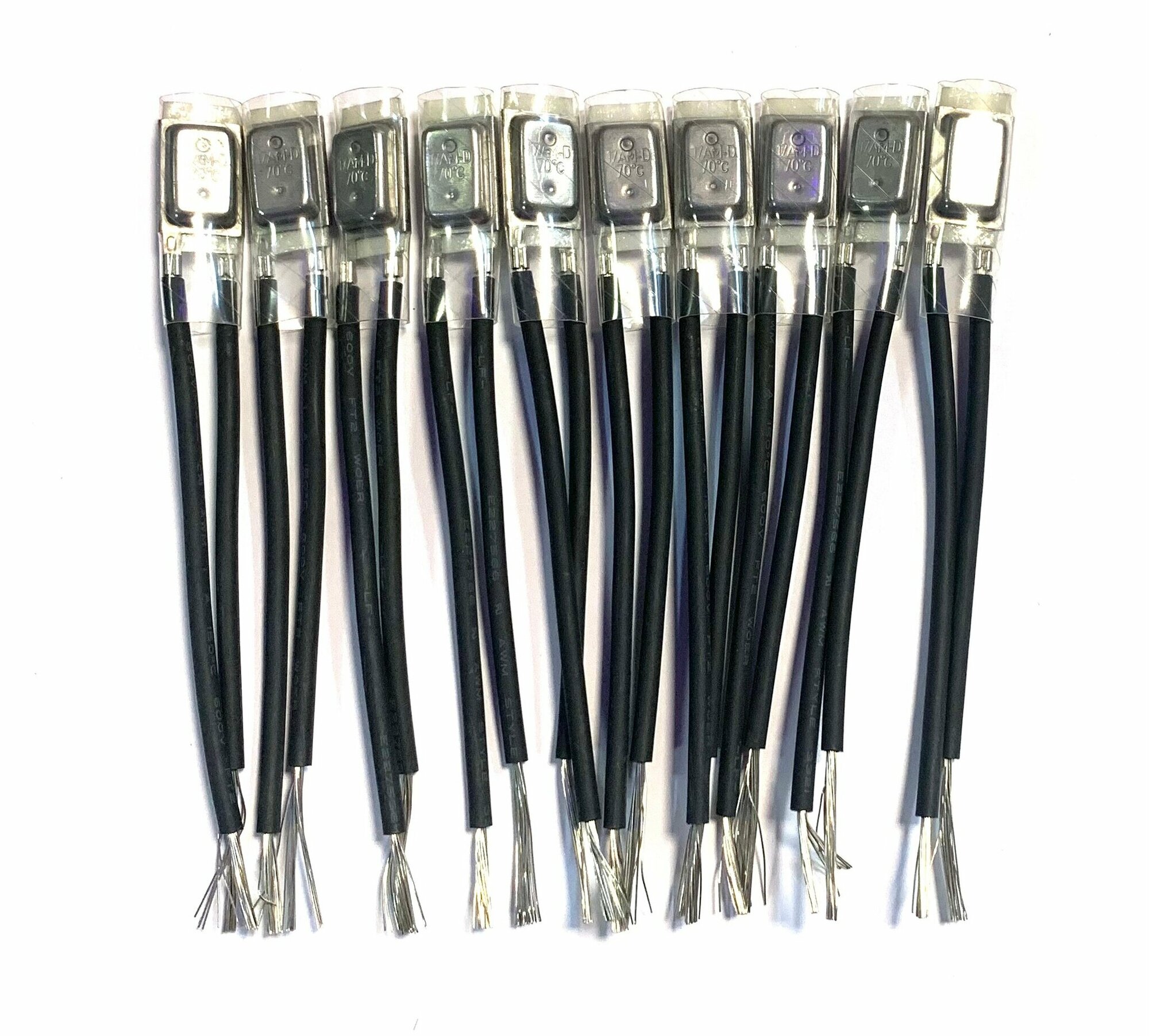 Термопредохранитель 17AM-D70 - 10 штук