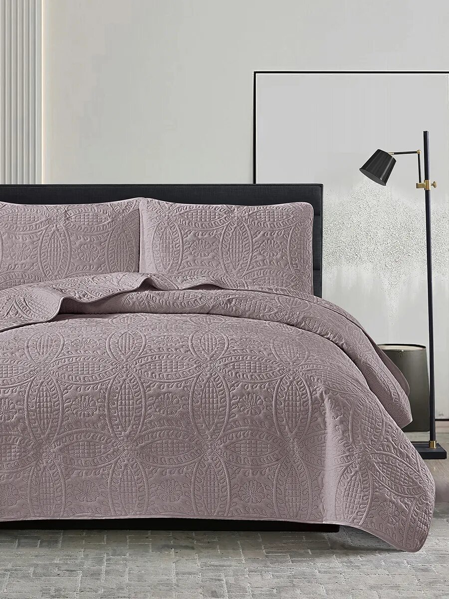 Покрывало на кровать 220х240 велюровое Casablanca