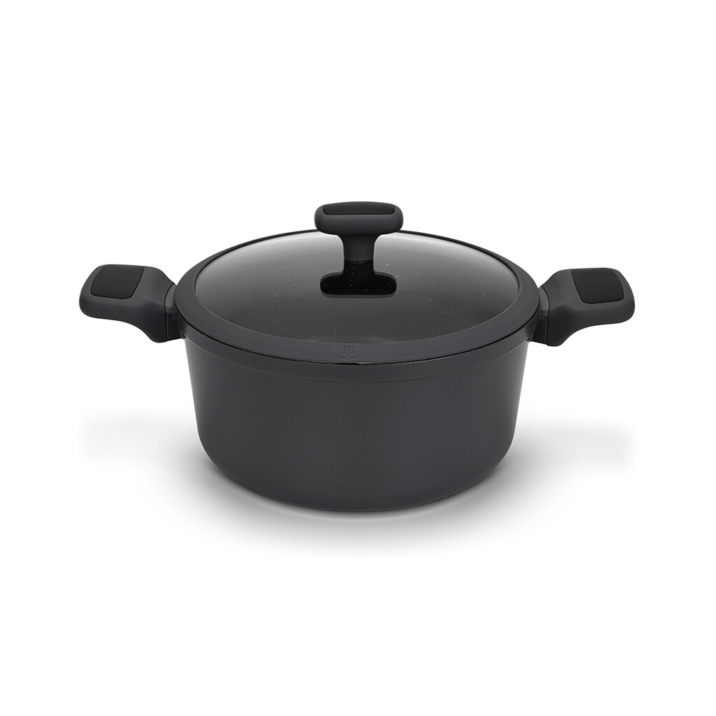 Кастрюля с антипригарным покрытием 24 см / 4,7 л Titanium pro