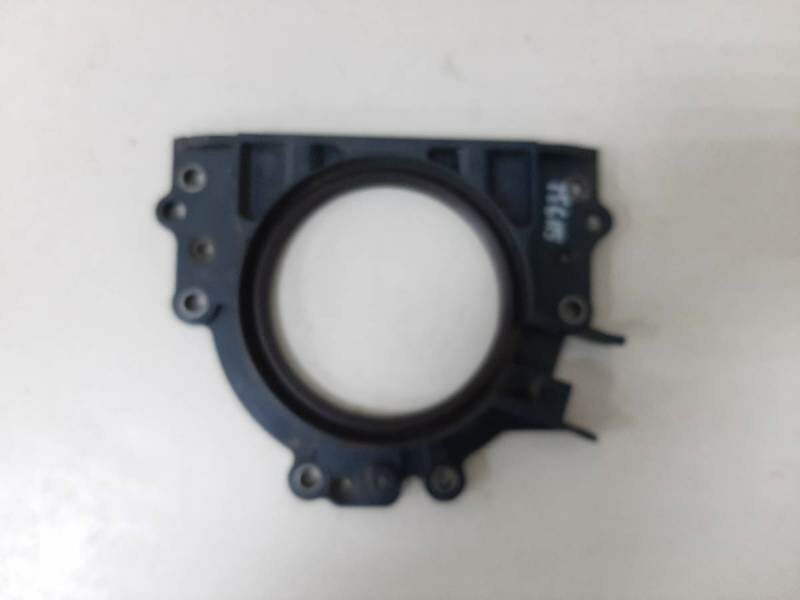 Крышка коленвала задняя Skoda Rapid 2012-2020 кат.номер: 04C103173E