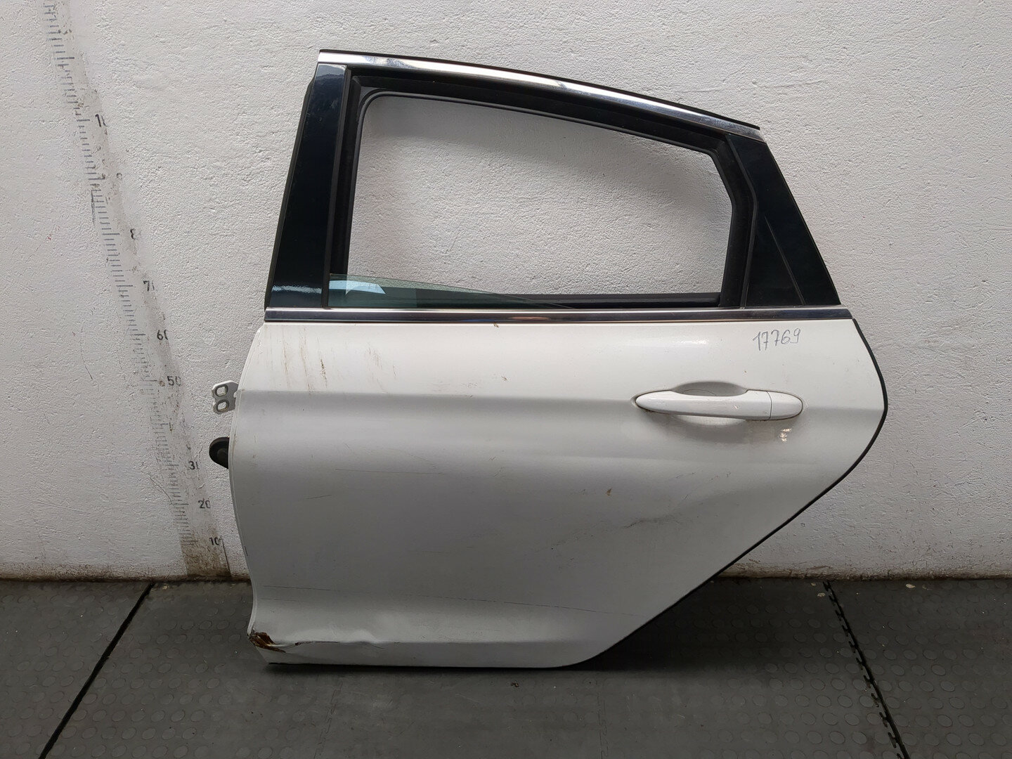 Дверь боковая (легковая) левая задняя Chrysler 200 Б/У