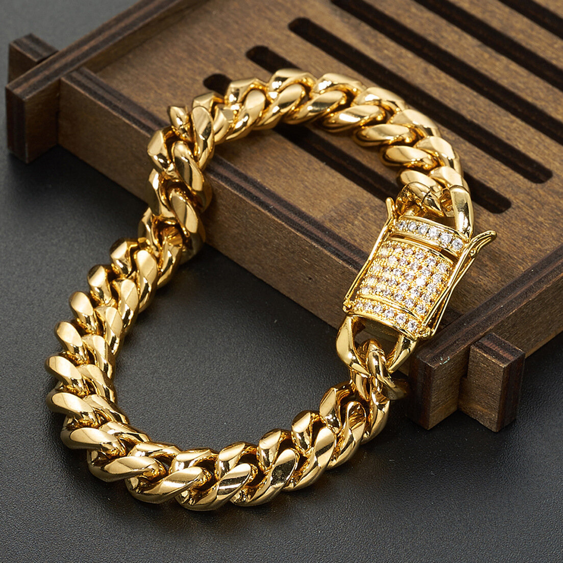 Браслет-цепочка, циркон