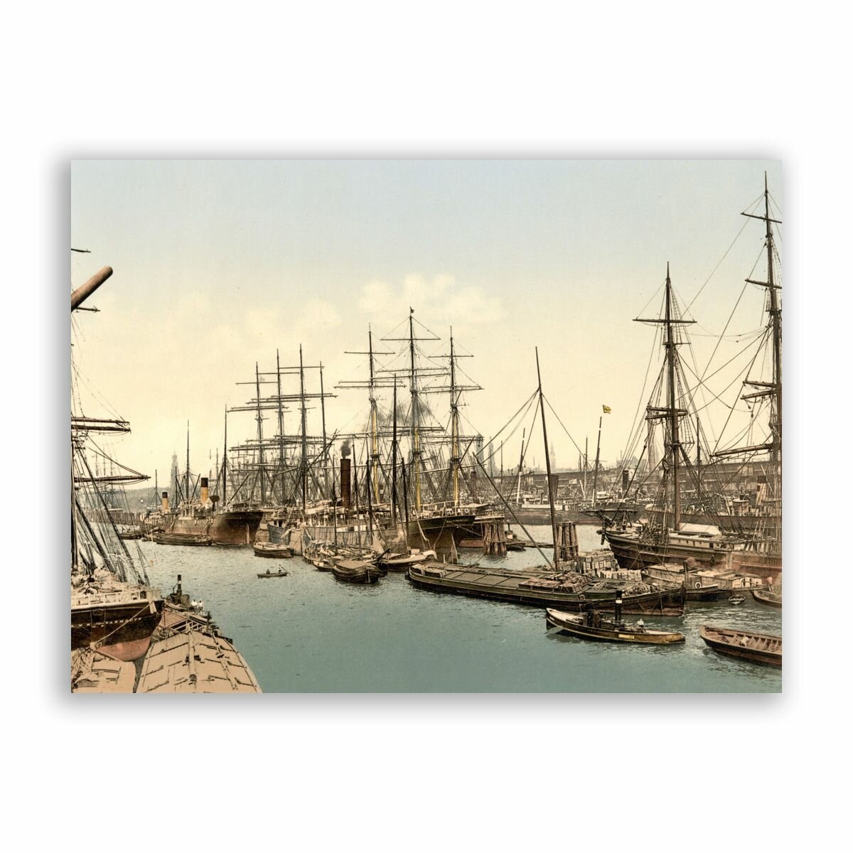 Постер, плакат на бумаге / Docks and shipping, Hamburg, Germany / Размер 80 x 106 см