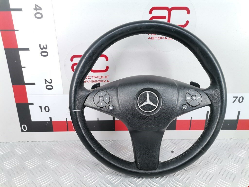 Руль Mercedes C-Class (W204) A2044602703 арт. 1746311