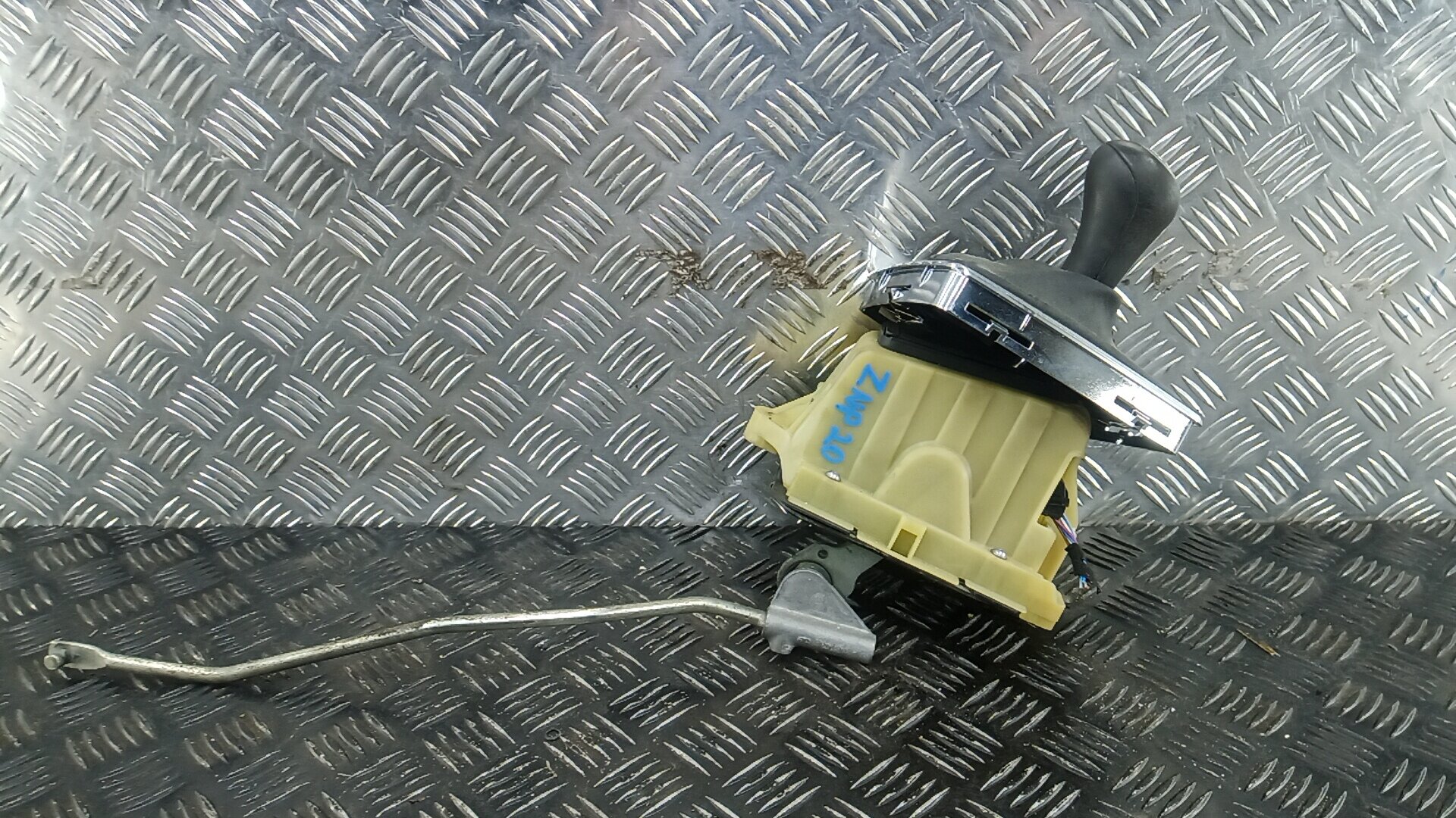 Кулиса КПП MERCEDES BENZ C-CLASS W204, Номер A2042677624, A2042600833, A20426762109E38