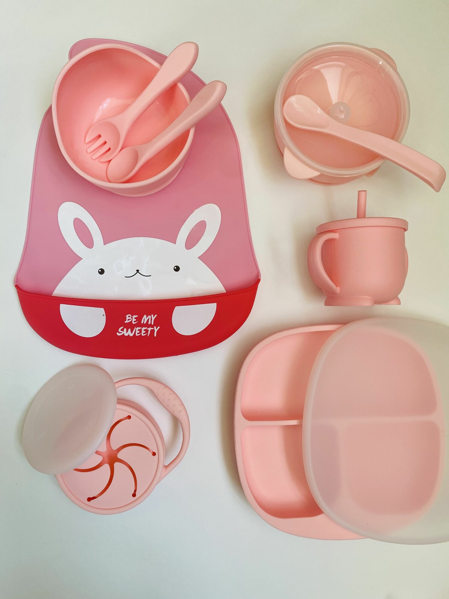 Набор детской посуды на присосках из пищевого силикона