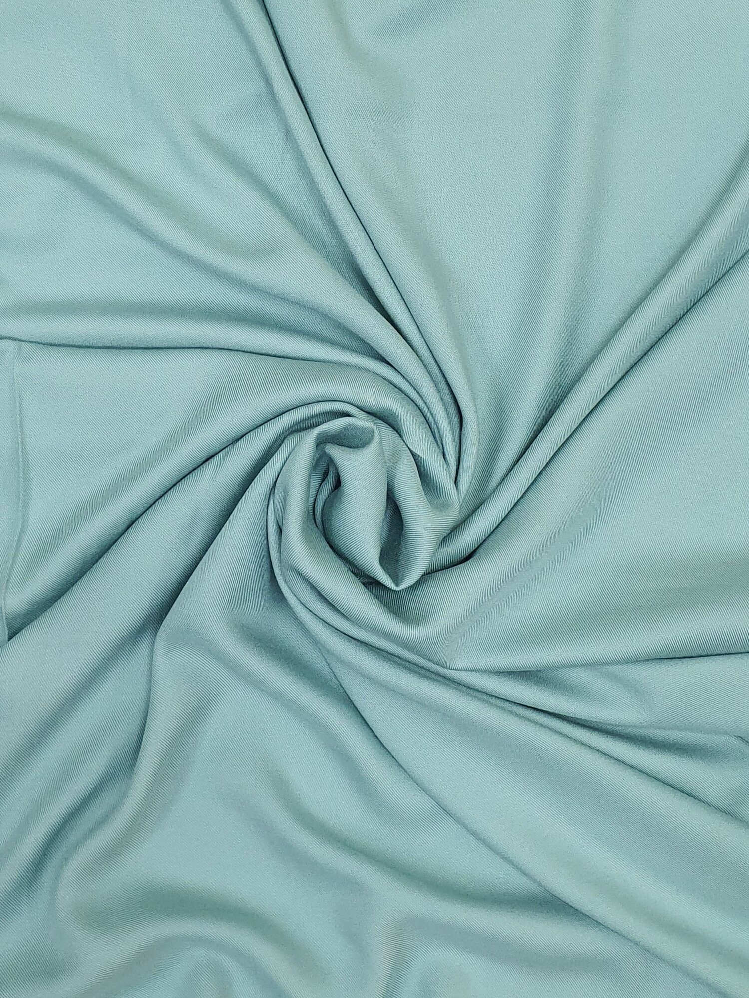 Ткань плательная, 100% вискоза, саржевое плетение, светло-бирюзовая, 250 г/м, Италия, любой метраж кратный 1м