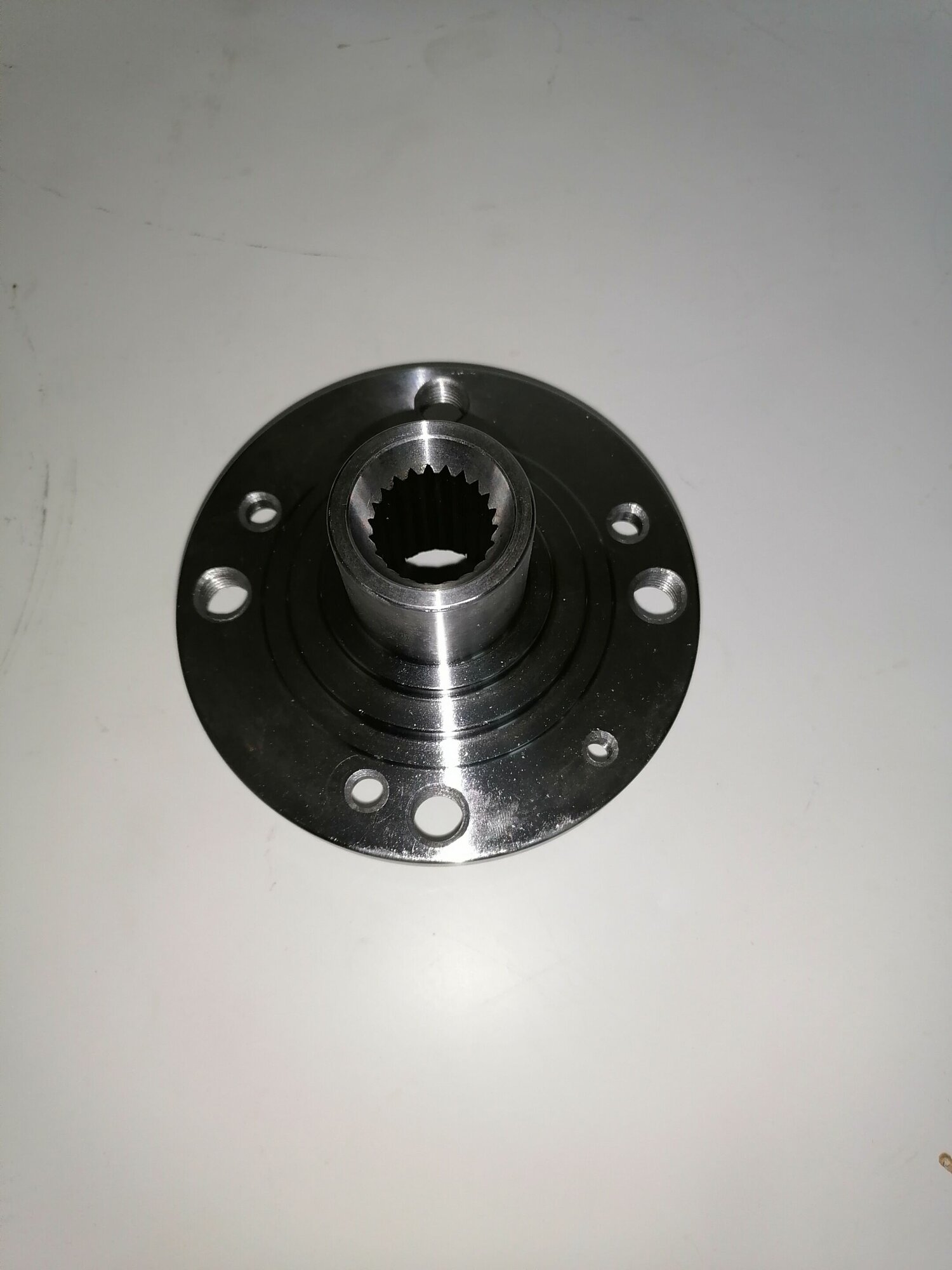 Ступица передняя (с ABS 39мм) Chery Amulet [1.6 8V 5MT лифтбэк] A113001017BB