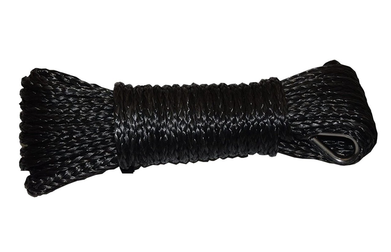 Трос лебедки синтетический "XL" 6 мм 15 метров. Максимальная нагрузка 3000 кг. Цвет черный. Оснащен коушем для крюка.