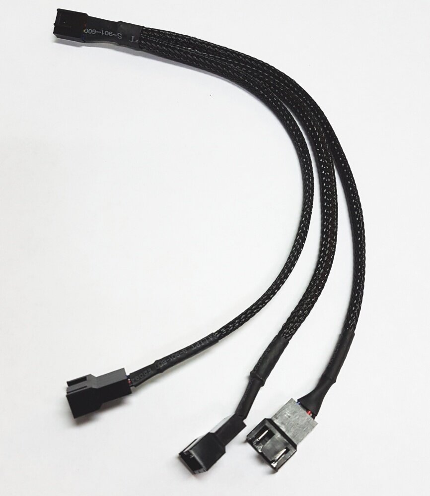 Разветвитель Generic 4pinPWM => 3 x 4pinPWM вентилятора 25см