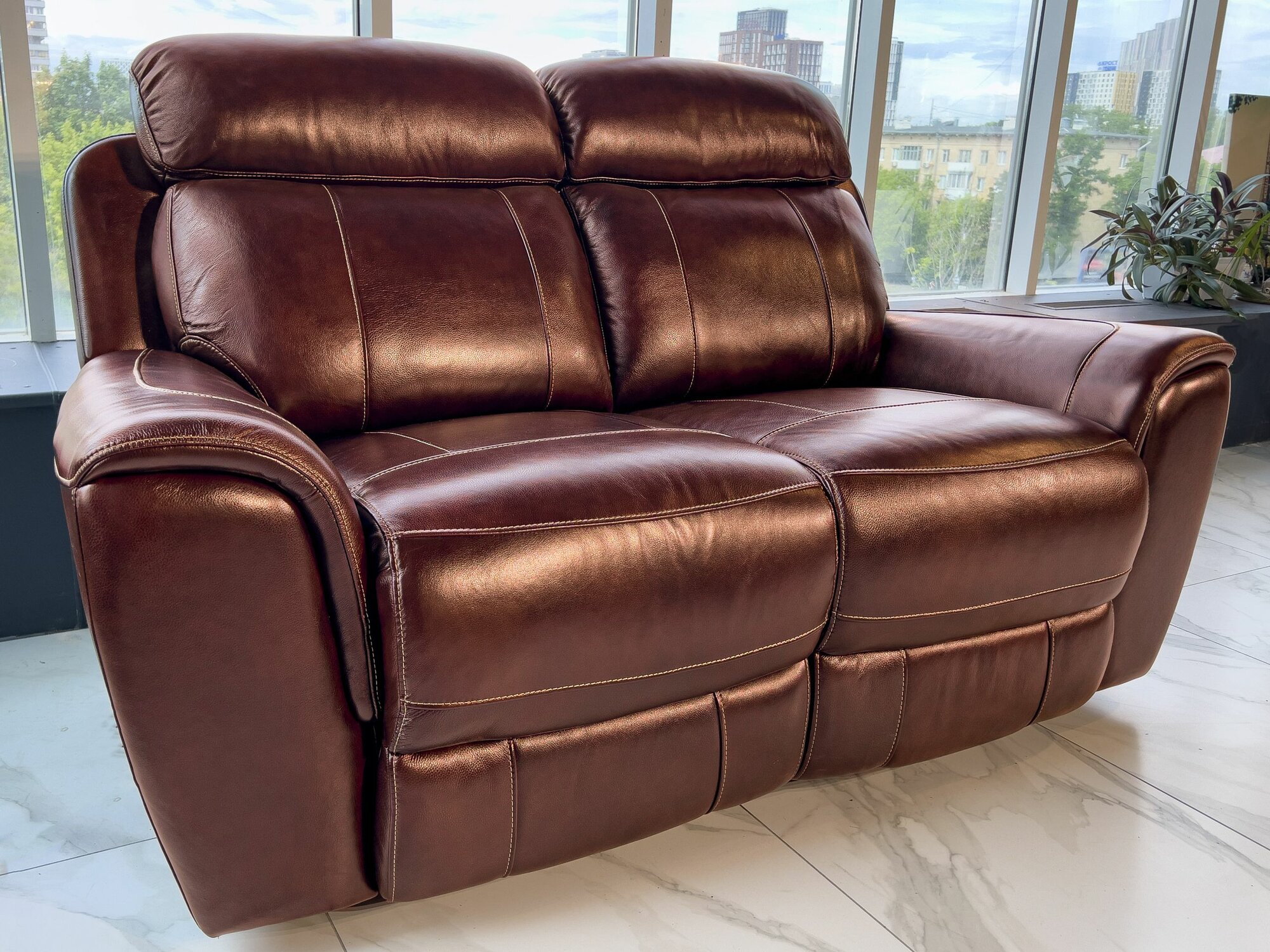 Диван кожаный, реклайнер натуральная кожа, механизм электрический реклайнер для домашнего кинотеатра