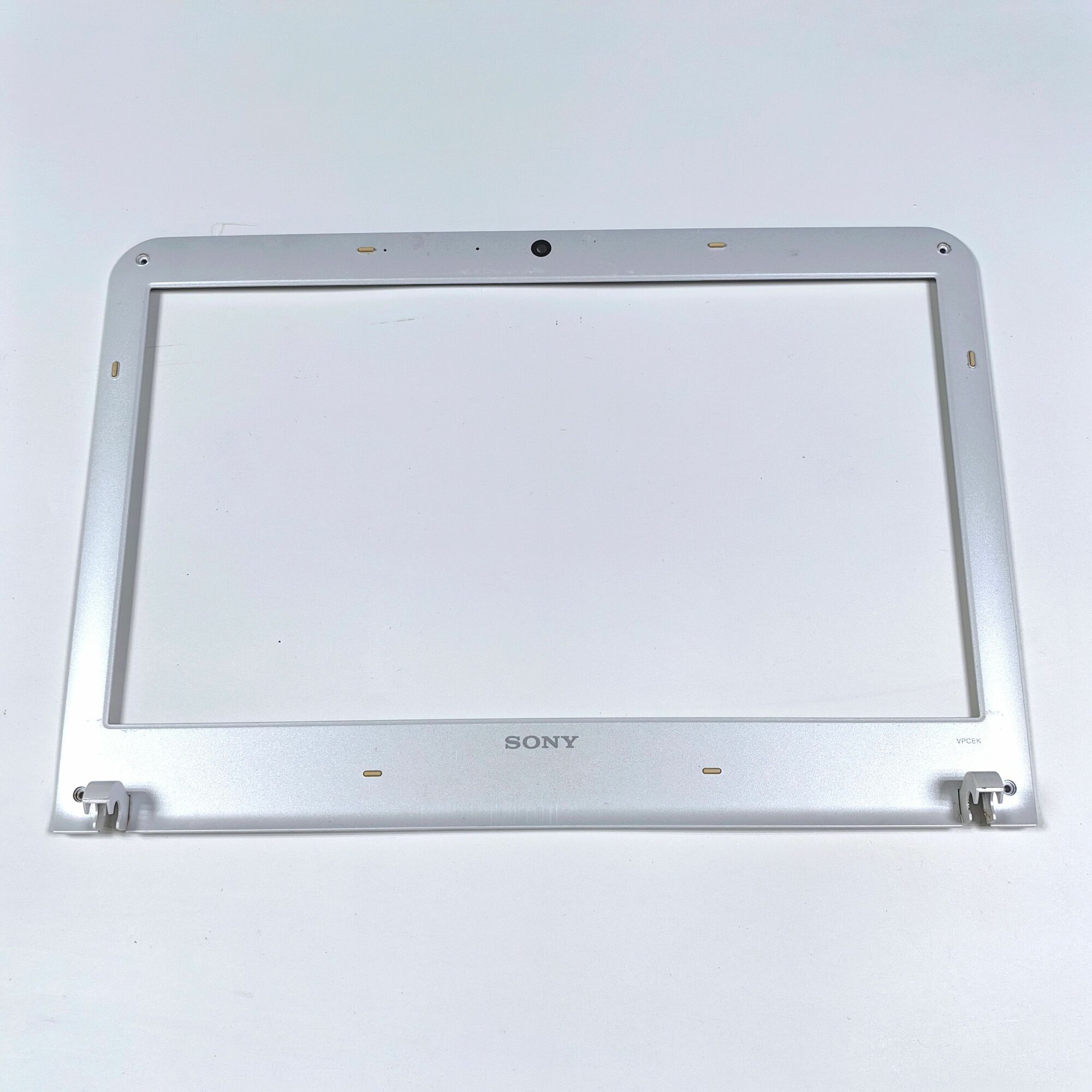 Рамка экрана ноутбука Sony Vaio VPC-EG