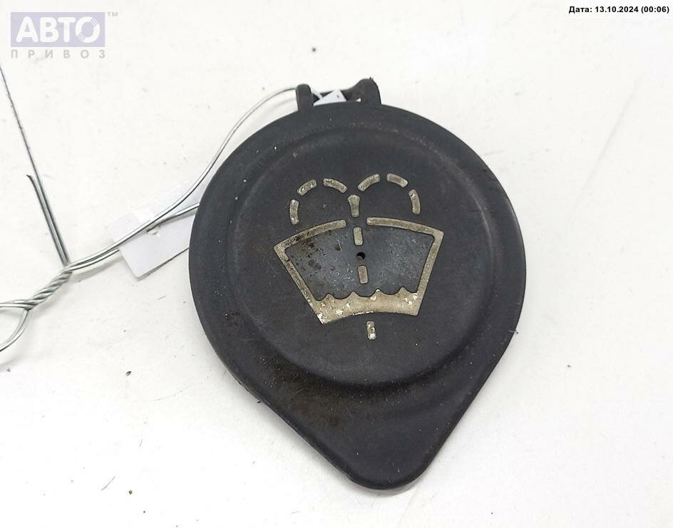 Крышка бачка омывателя BMW 5 E60/E61 (2003-2010)