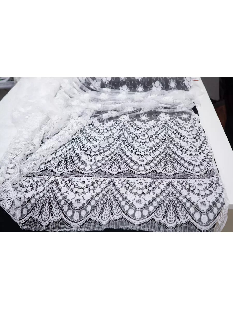 Кружево Solst гипюр белое с каймой