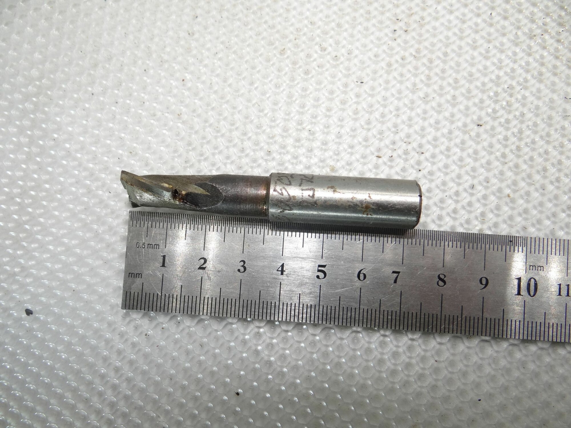 Фреза шпоночная твердосплавная ц/х 12х15х70 z 2 с напайными пластинами Т5К10