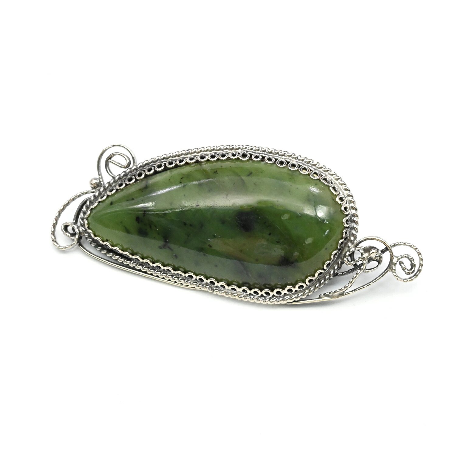 Брошь, нефрит