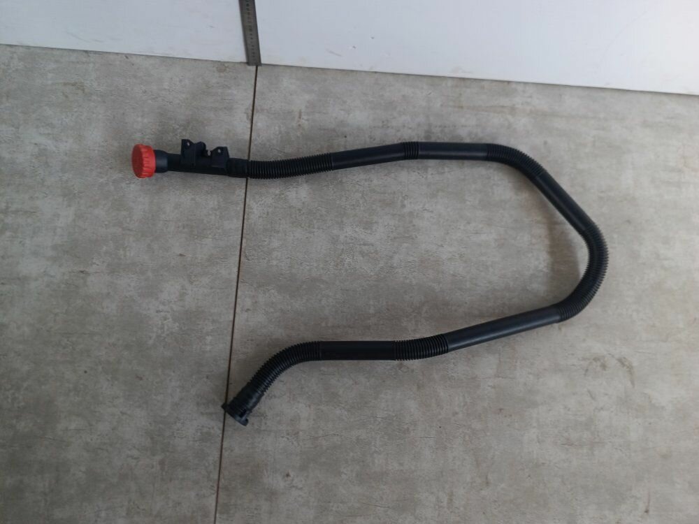 Маслозаливная горловина для грузовиков MAN TGA (патрубок) МАН ТГА