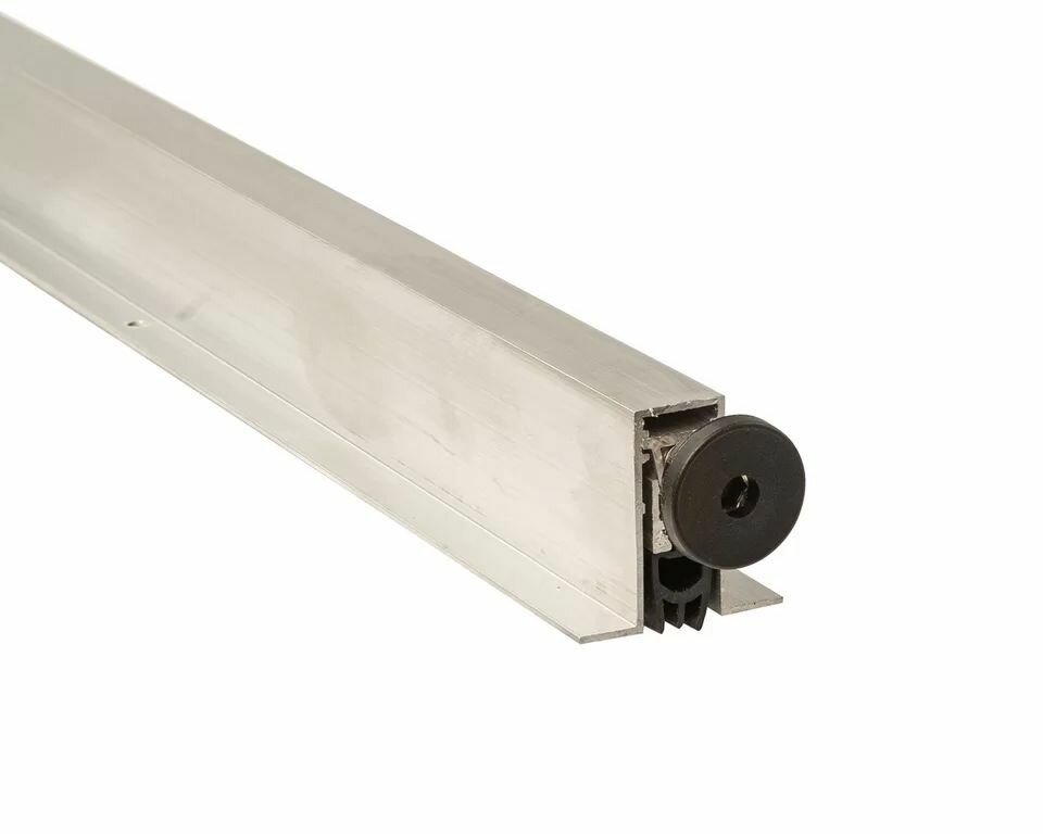 Уплотнитель пороговый, длина 620 мм, в паз 12x27х7,5 мм