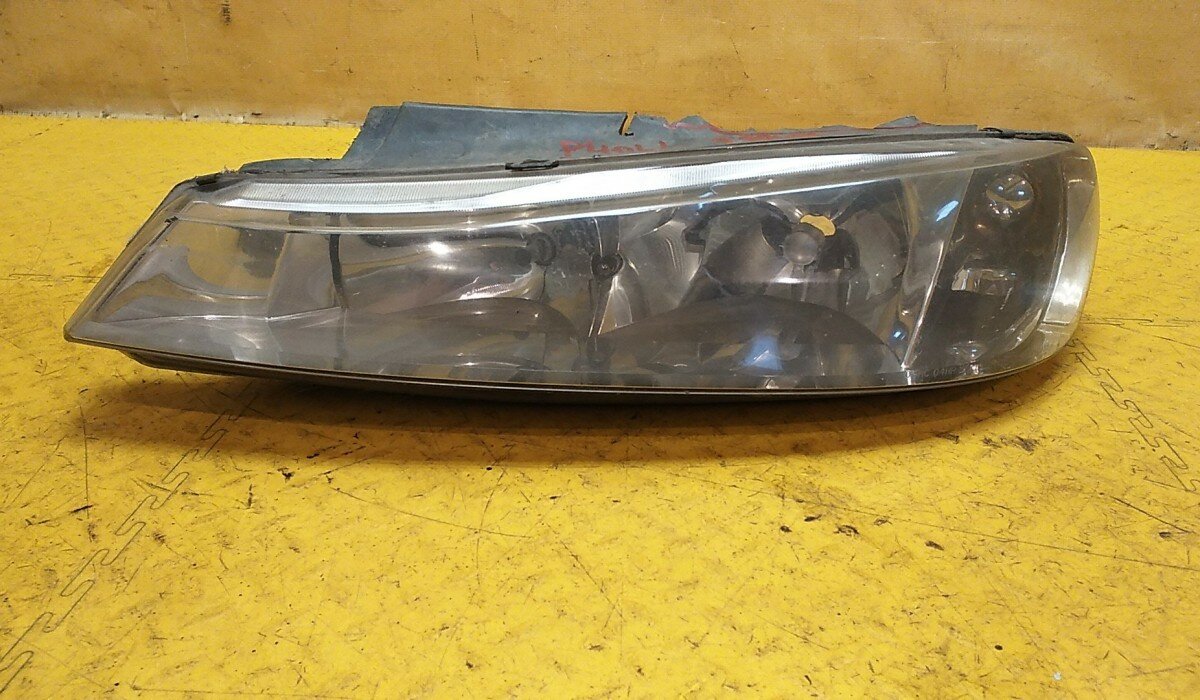 Фара левая 406 Peugeot