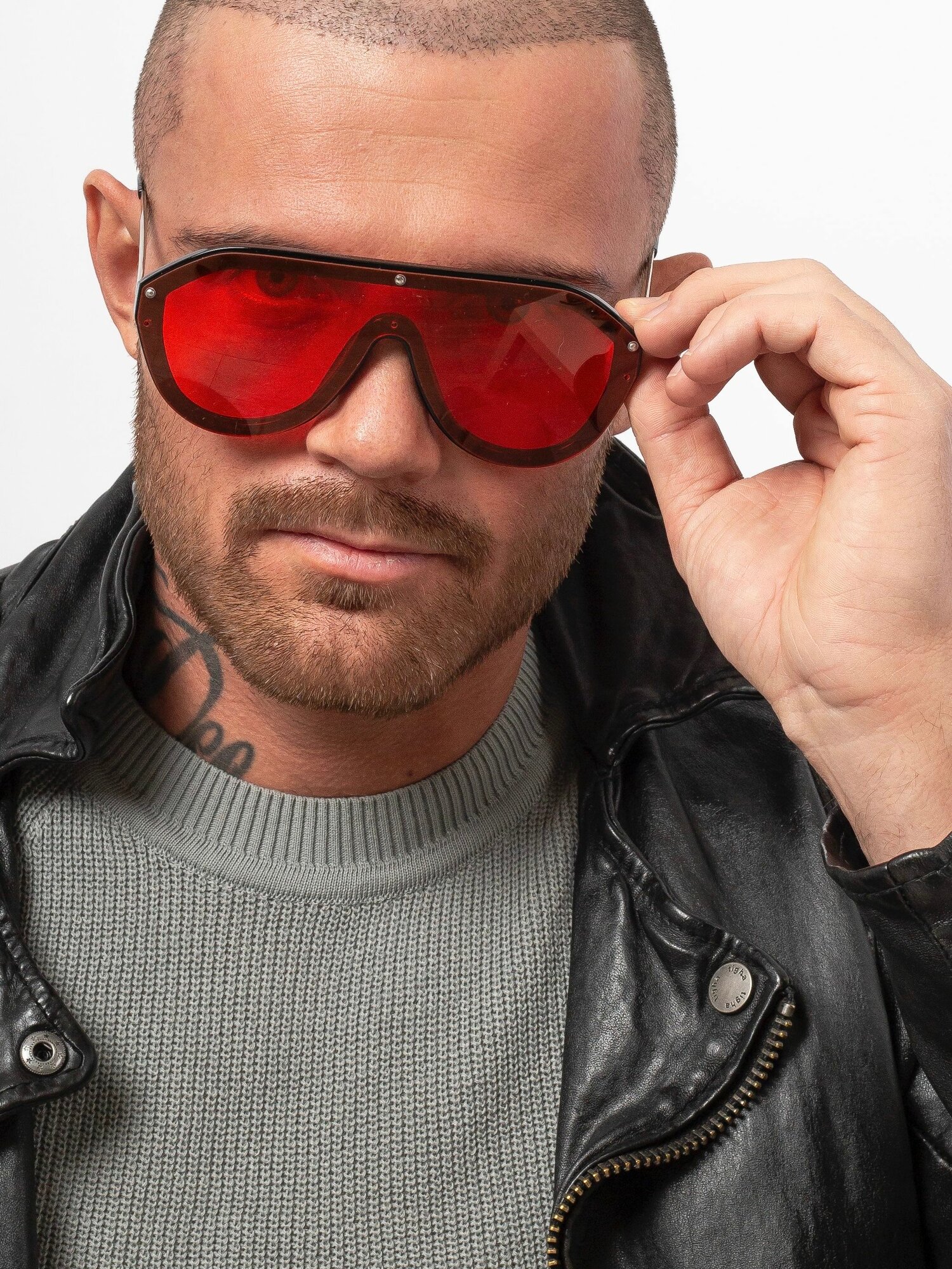 Солнцезащитные очки