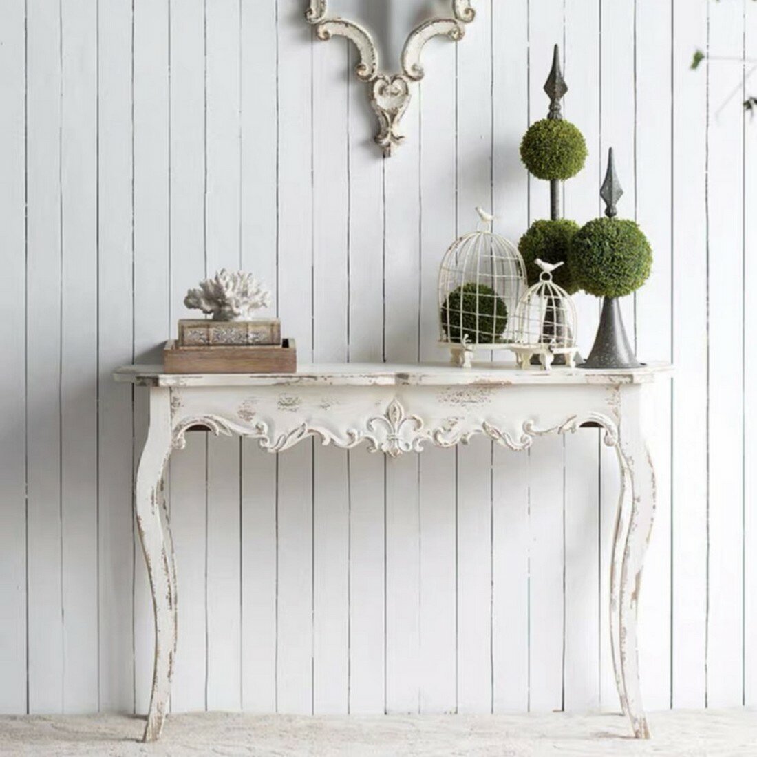 Винтажная консоль Laborie во французском стиле (Винтажная Классическая Консоль)