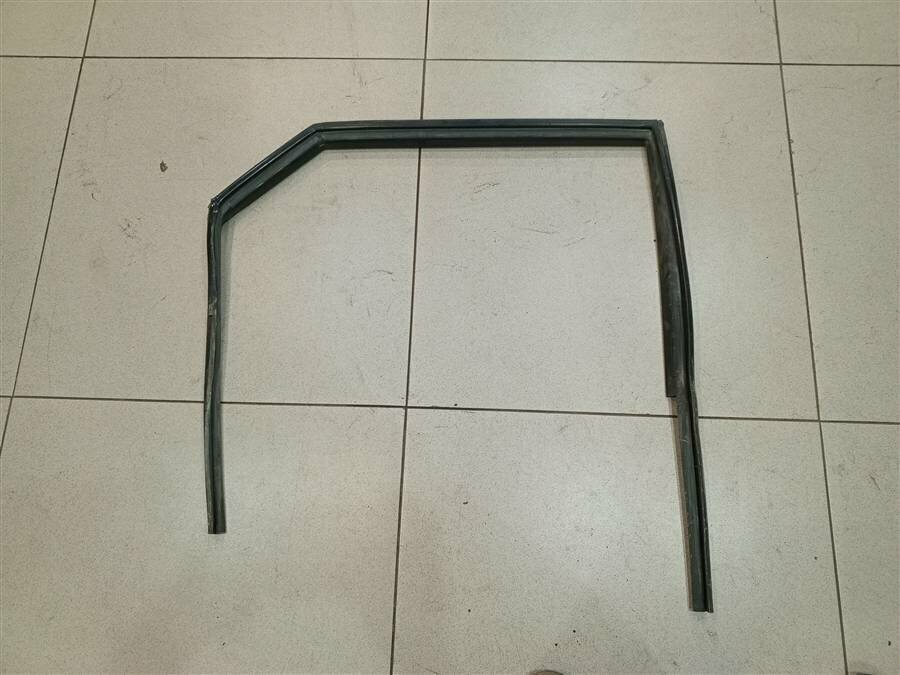 Уплотнитель стекла двери задней правой от Chevrolet Lacetti J200 2003-2013