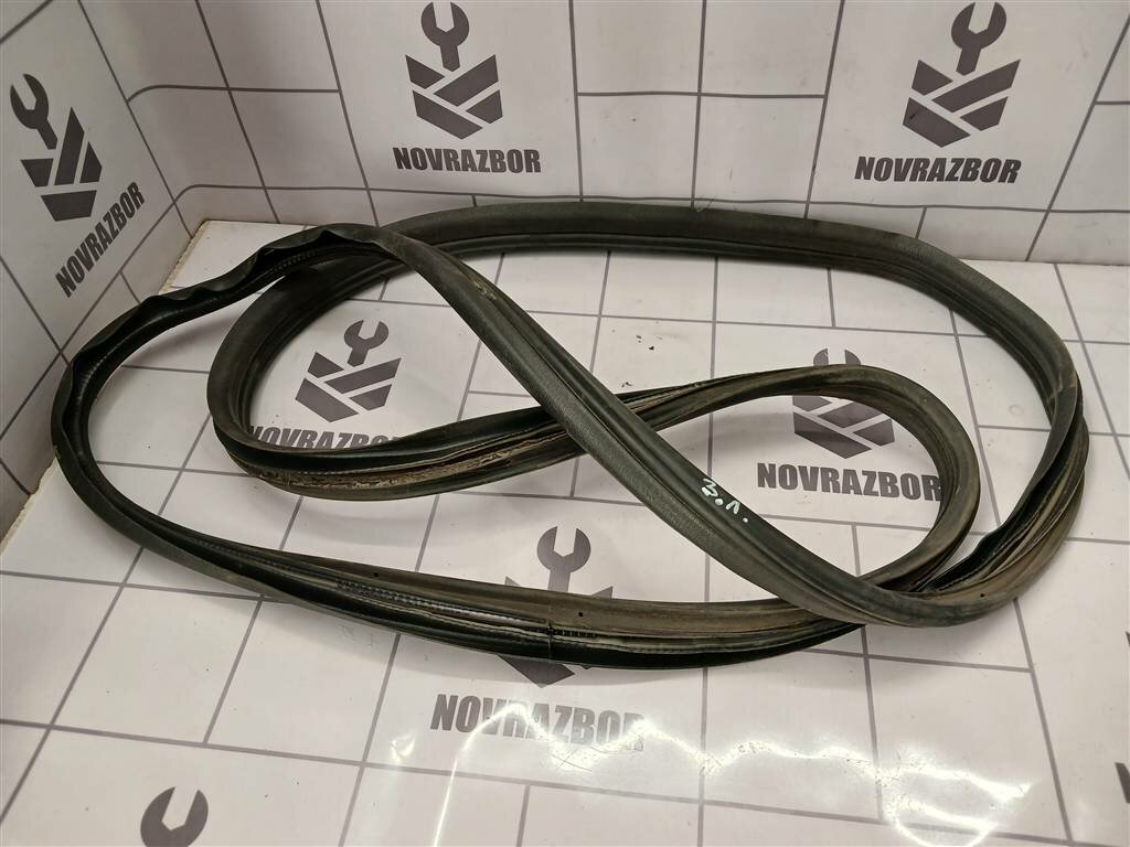 Уплотнитель Skoda Octavia A4 1U 2000-2011