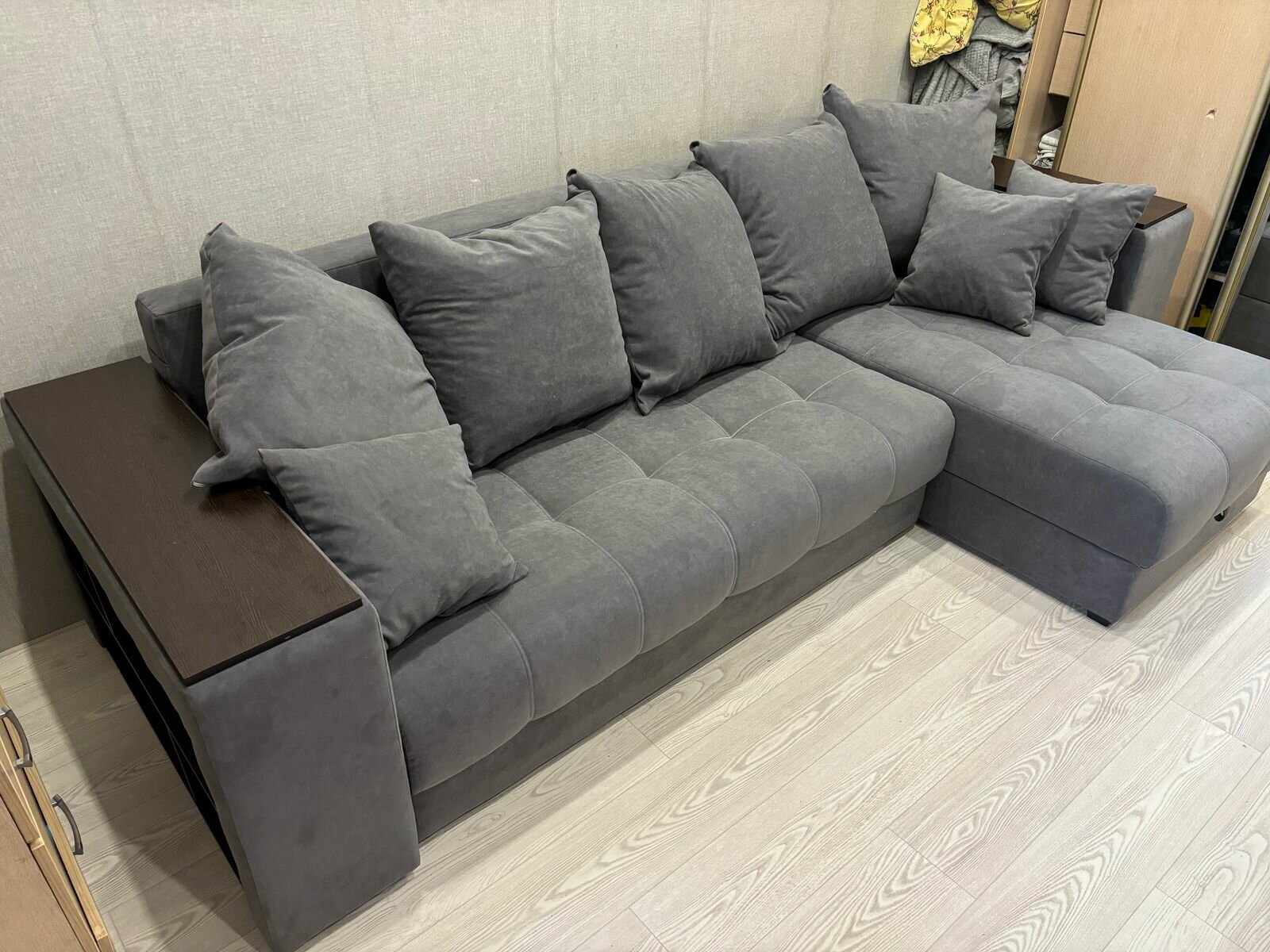 Диван угловой Дубай, 300х160х85см, наполнитель пружинный блок, ящик для белья, правый угол, RS-34